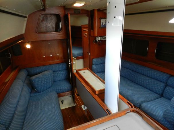 C&C Landfall 38 Review – Which Sailboat?